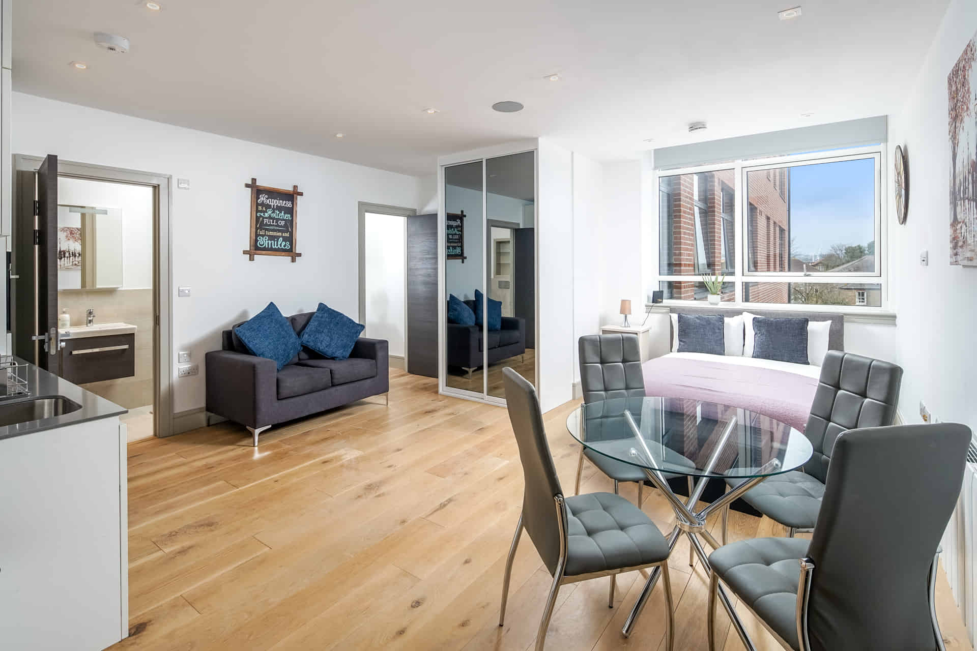 Studio Apartment, 69 Lawrence Road, London N15 4FZ (Studio 6)