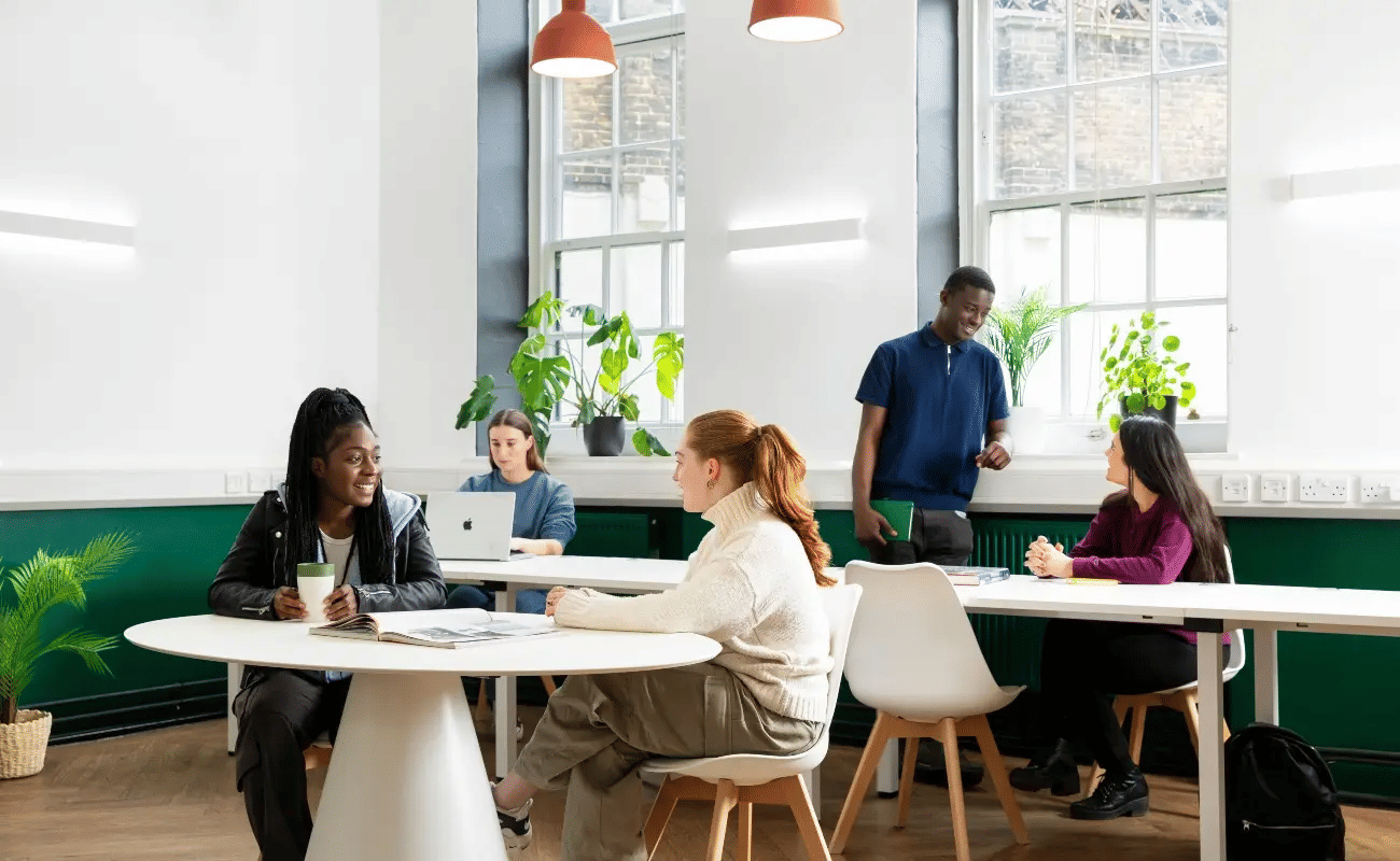 Book Elizabeth Croll House London Student Accommodation | Amber