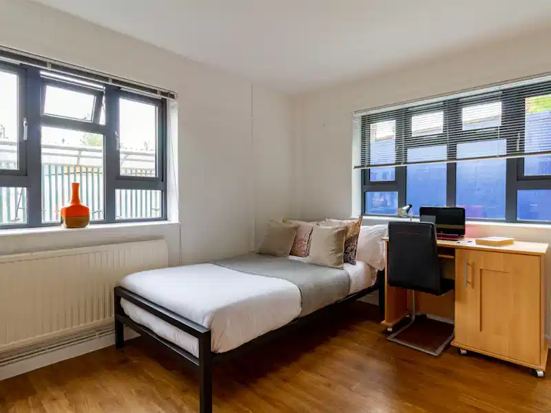 Surrey Quays Landale House | Student Accommodation London | Amber