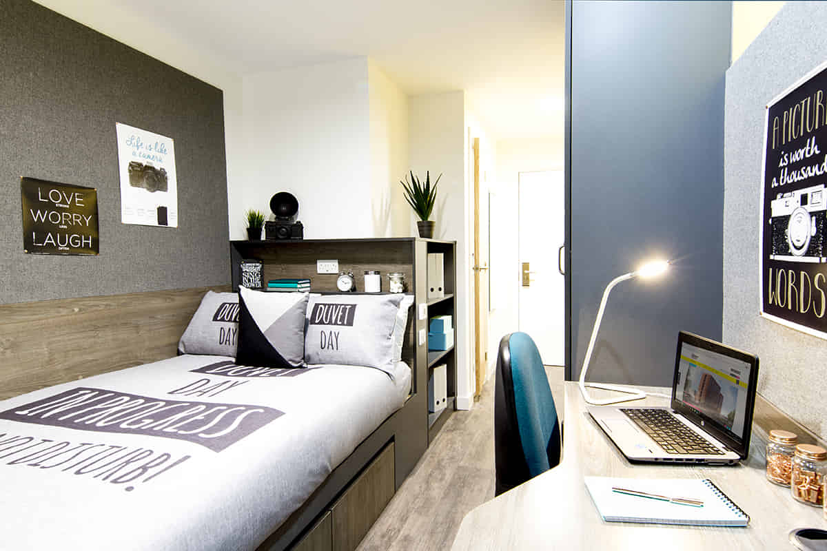 Bentley House | Birmingham Student Accommodation | Amber