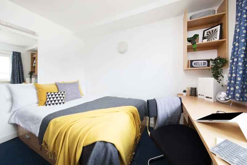 Book Kyle Park House, Glasgow Student Accommodation | Amber