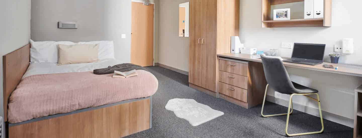 Book The Northfield Exeter Student Accommodation | Amber