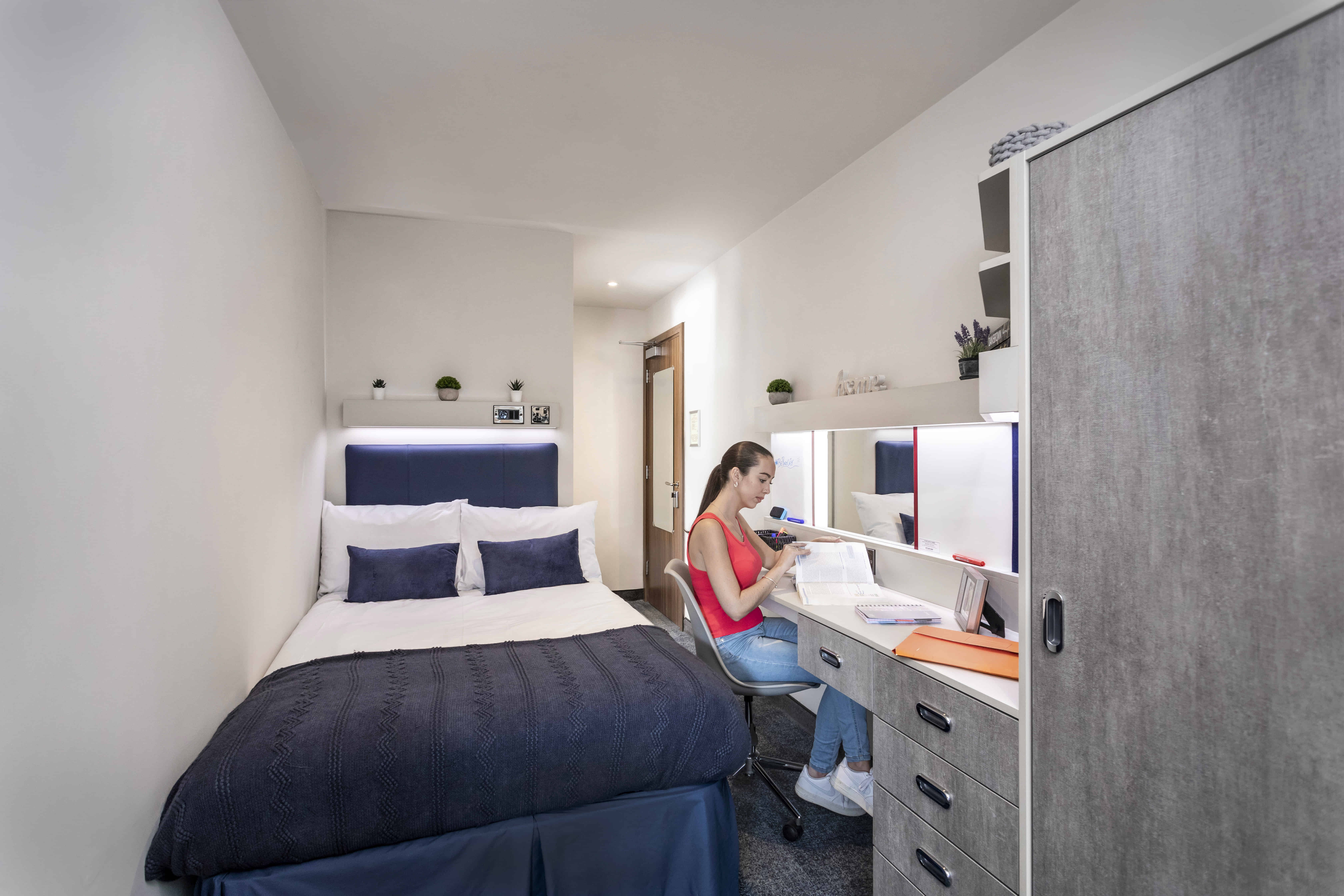 Study Inn Brotherton House Leeds | England | Amber