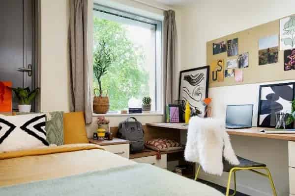 Book Moonraker Point London Student Accommodation | Amber