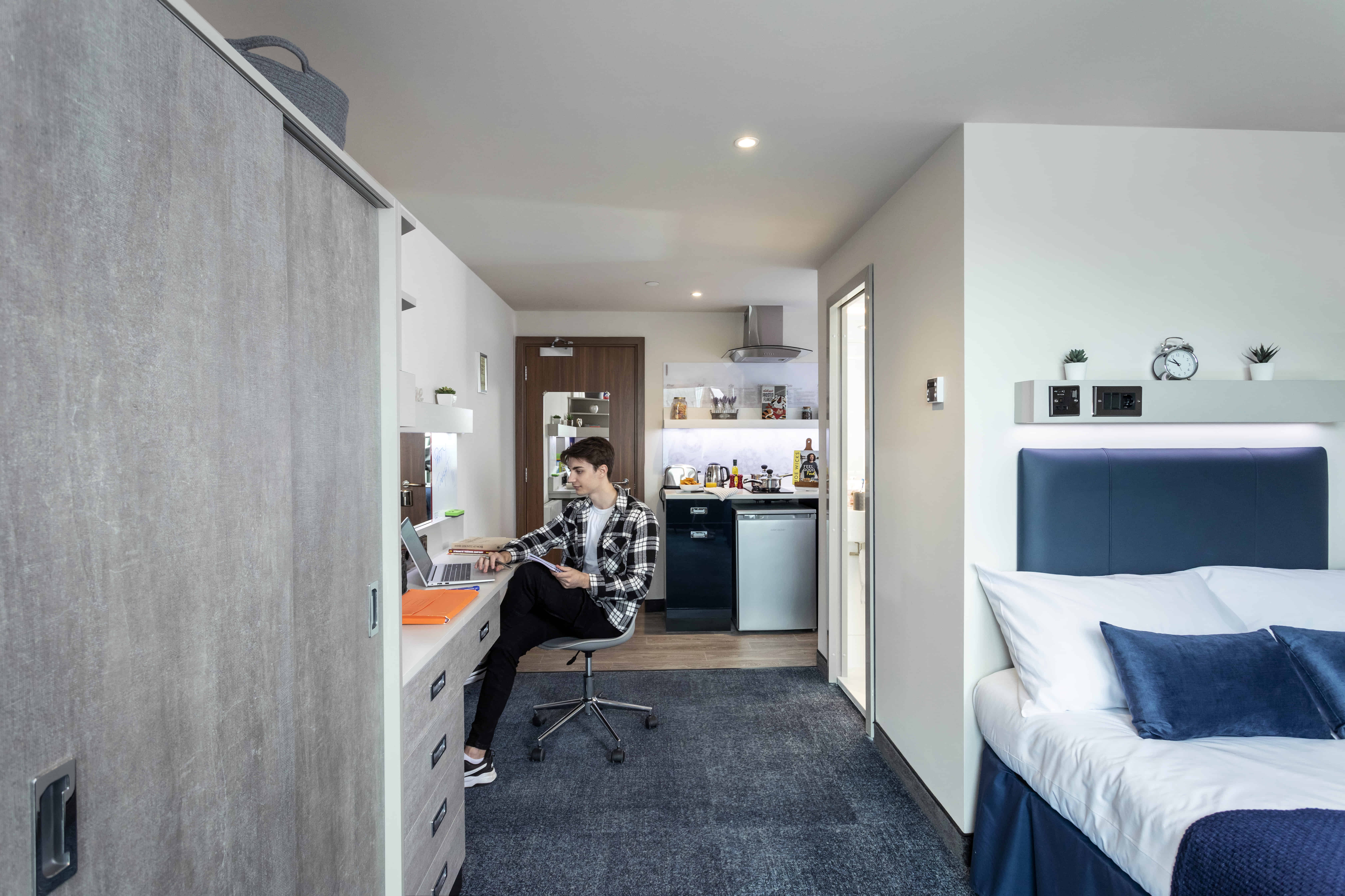 Explore Triumph House Nottingham Student Accommodation | Amber