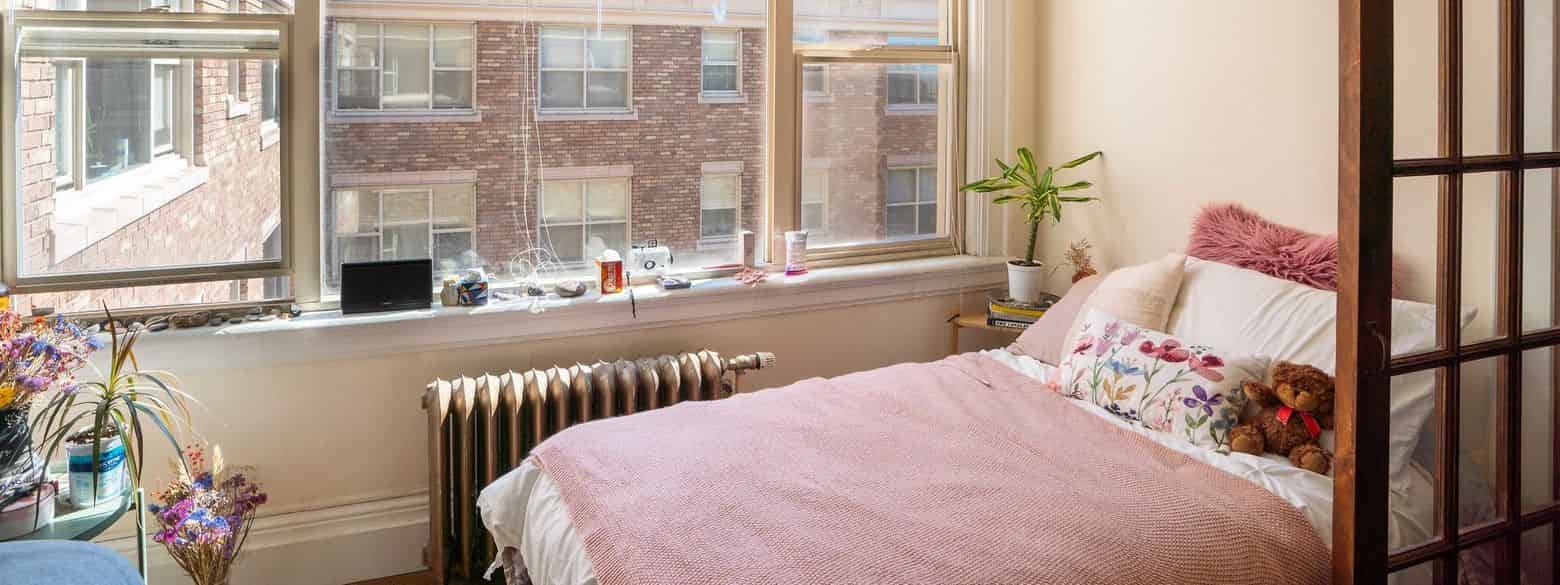 Yugo Seattle Wilsonian, Seattle | Amber