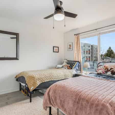 Explore And Book Seattle Student Housing | Amber