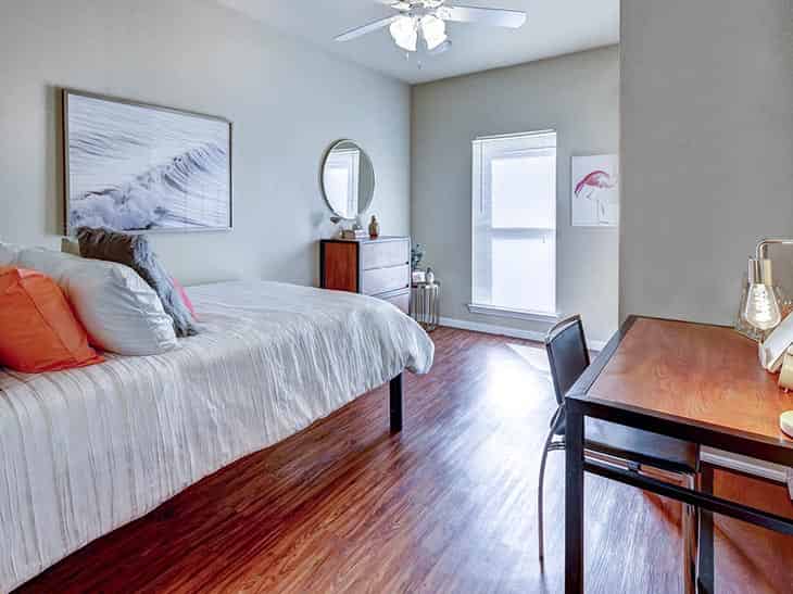 26 West | Austin Student Housing | Amber