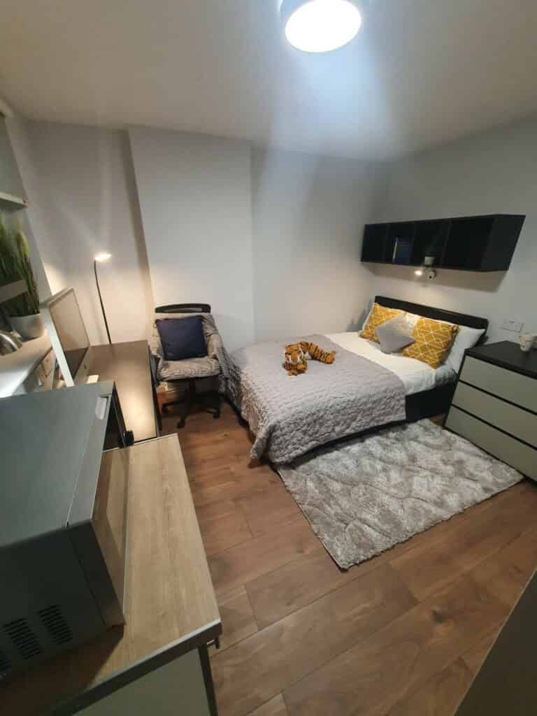 Book Plato House Student Accommodation In Liverpool | Amber
