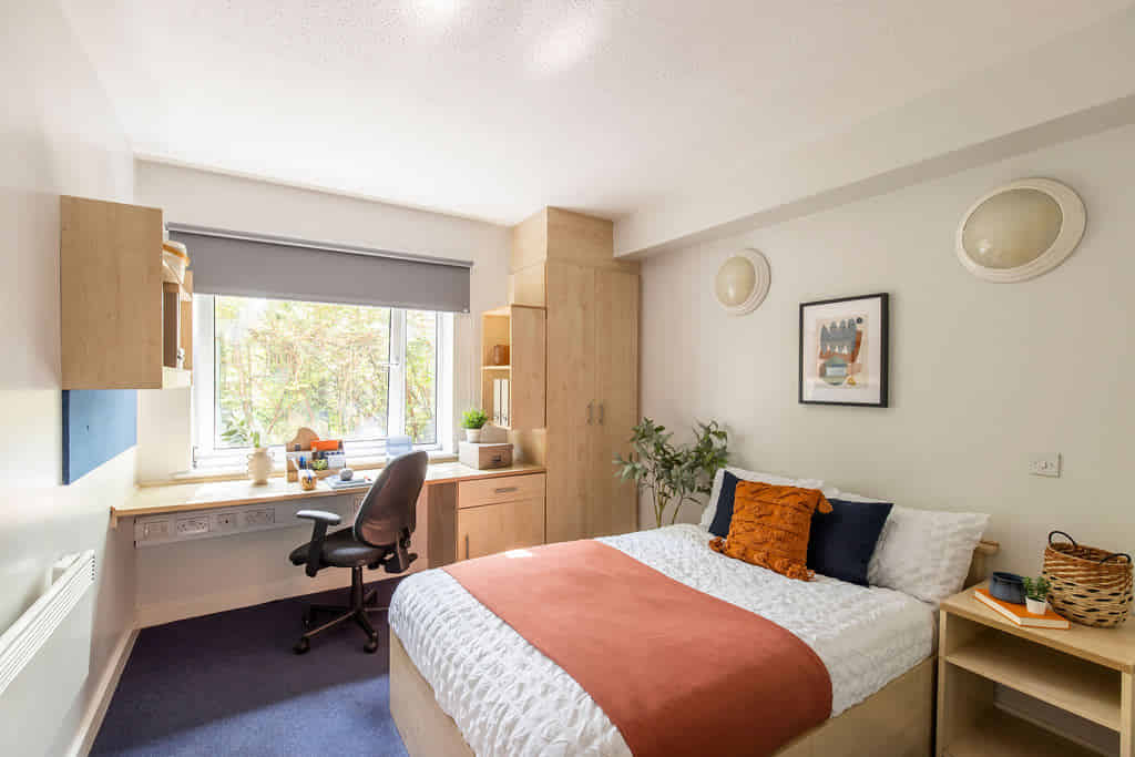 Book Student Accommodation in Sheffield | Amber
