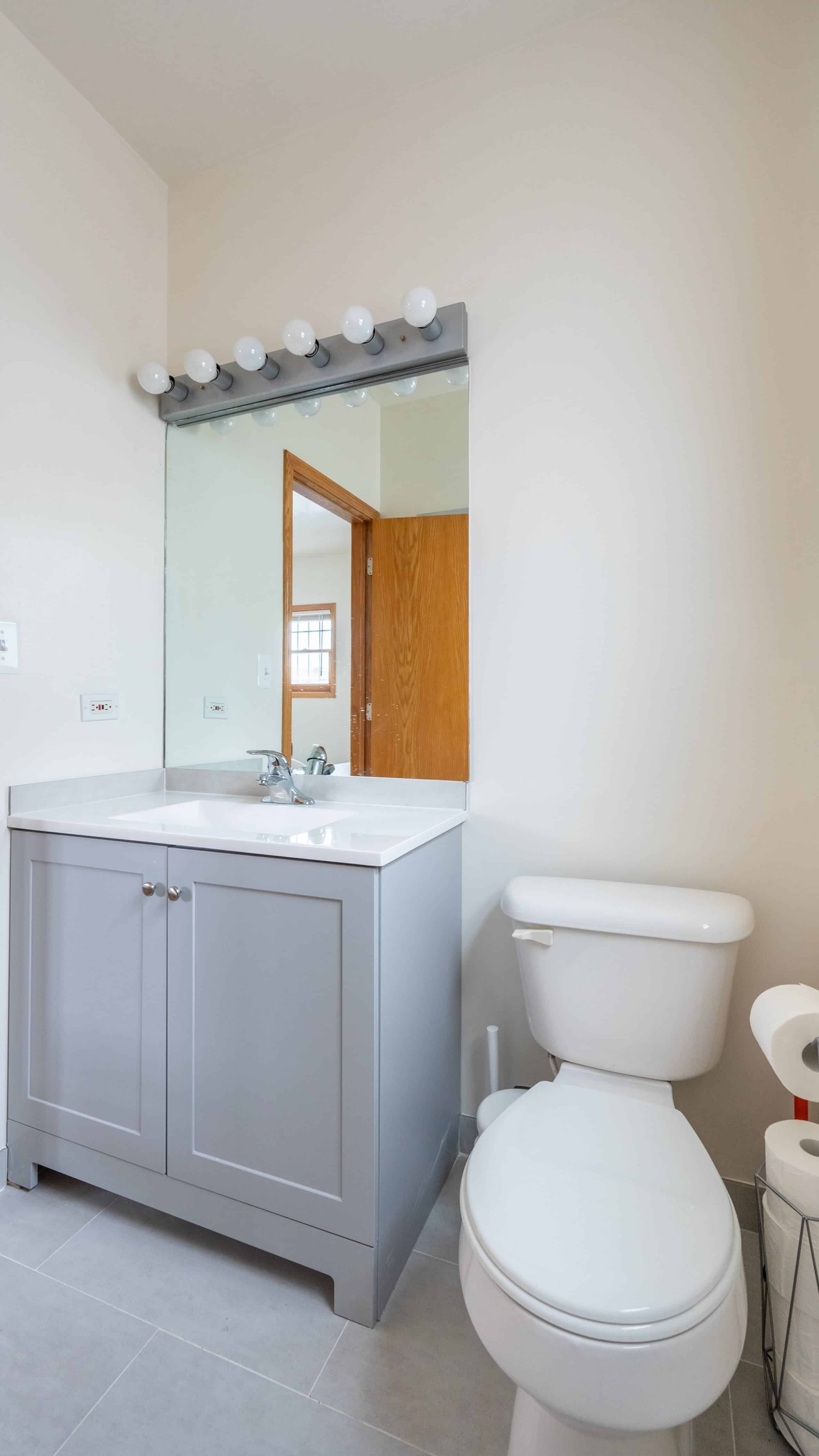 June Homes 60622, Chicago | Student Housing | Amber