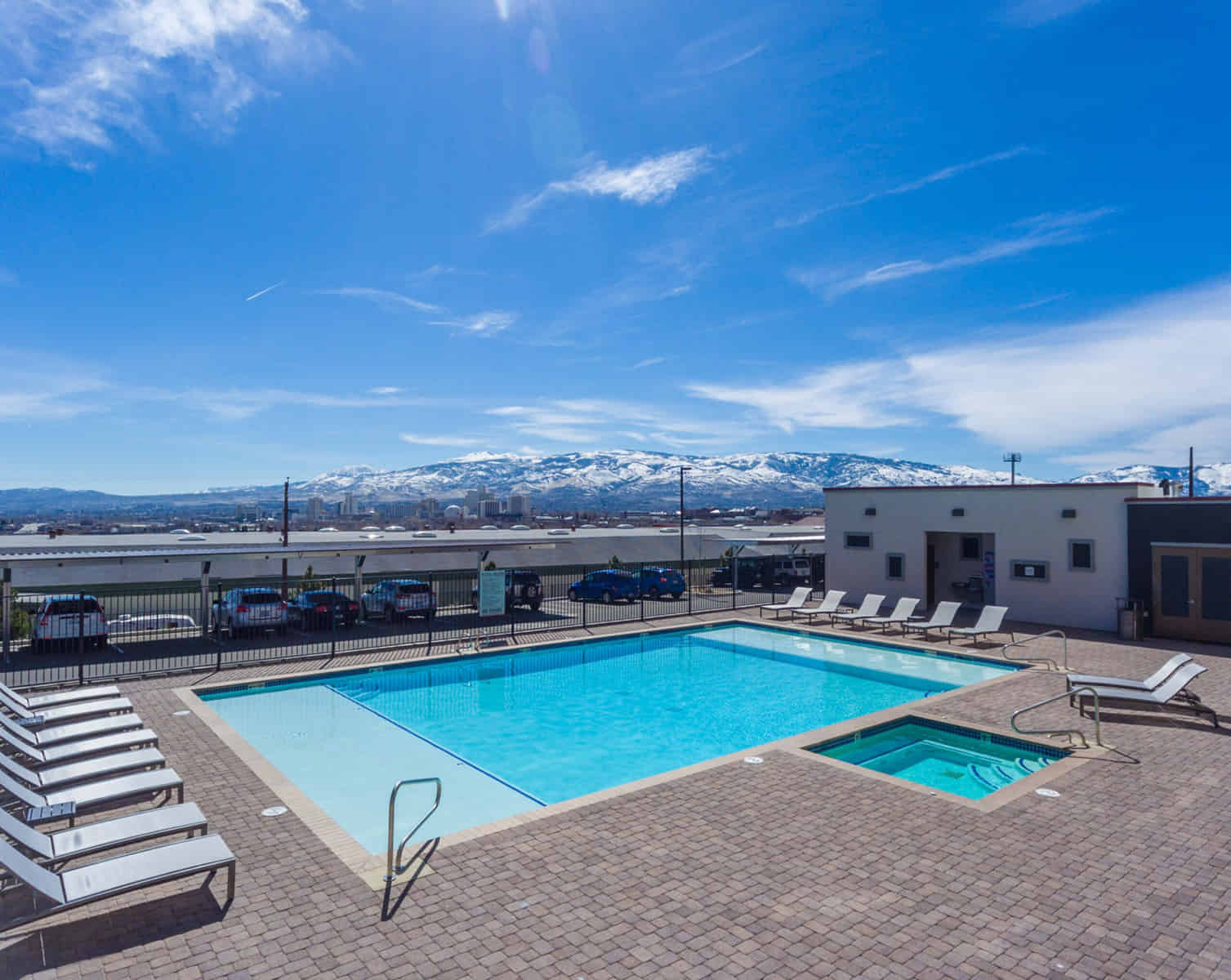 Book Saga Reno Student Housing | Amber