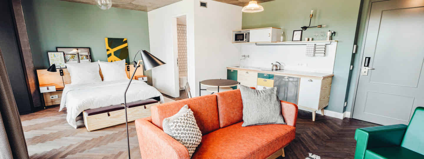 Tannhaus Berlin Mitte Wedding, Berlin | Amber