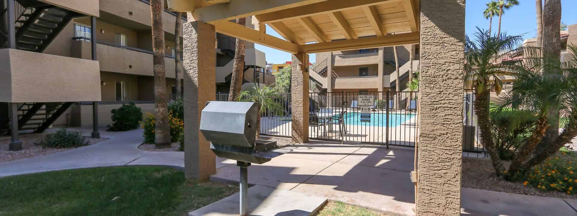 Book Yugo Tempe Terrace, Tempe Student Housing | Amber