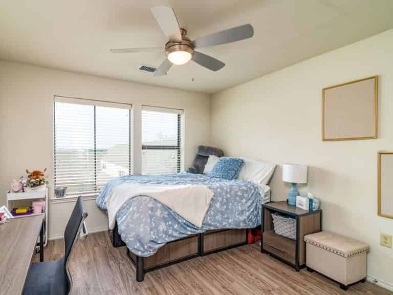 Explore and Book Yugo Austin Corner Student Housing | amber