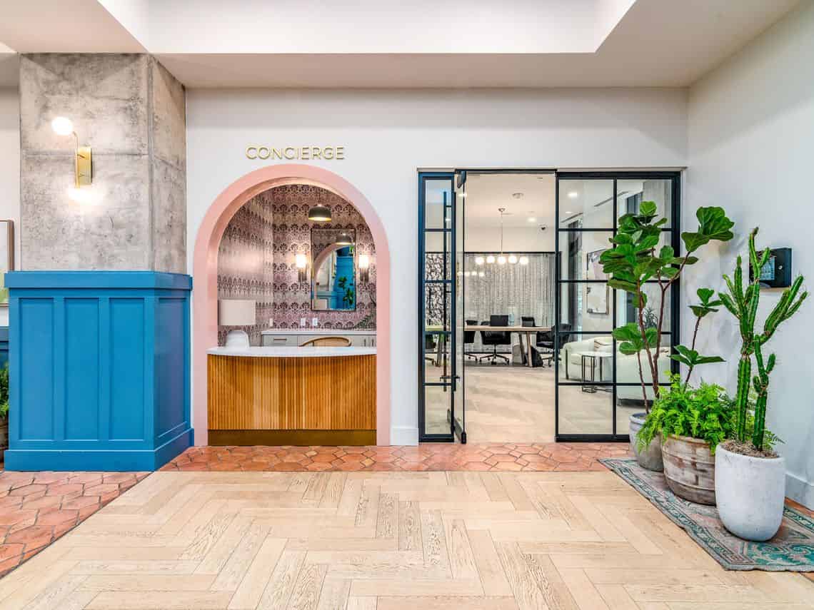 Book Yugo Austin Waterloo, Austin Student Housing | Amber